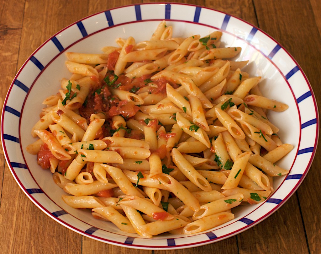 Easy Friday Night Pasta | Jono & Jules do food & wine