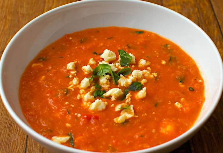 Red pepper and Wensleydale soup | Jono & Jules do food & wine