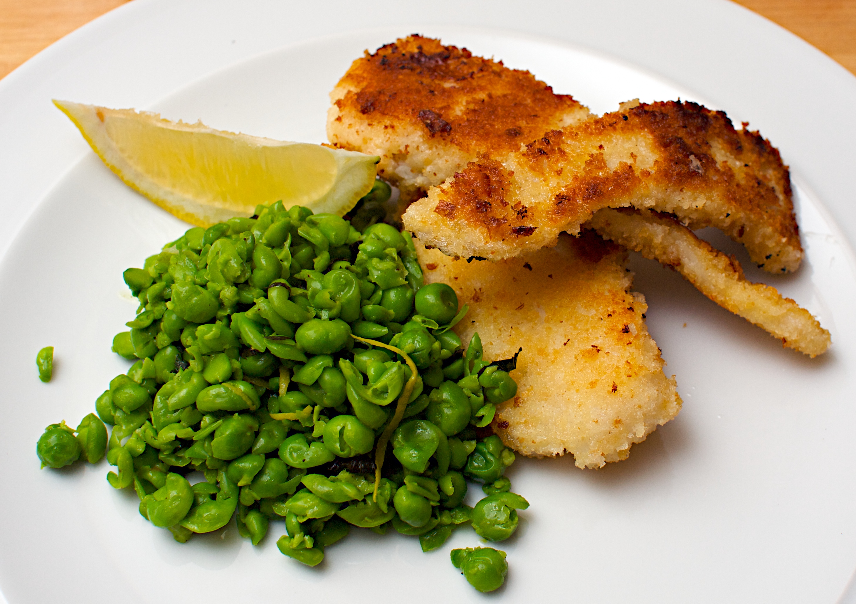 Home-made Fish Fingers with Mushy Peas | Jono & Jules do food & wine