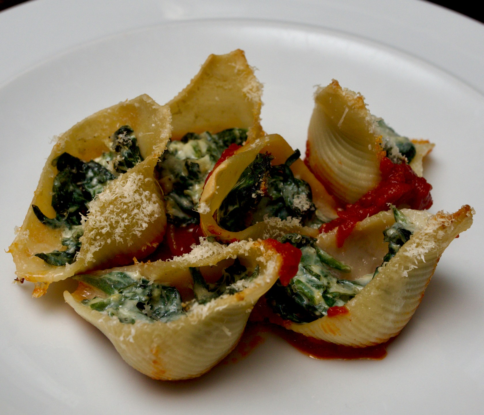 Stuffed Pasta Shells with Spinach, Chilli & Lemon | Jono & Jules do ...
